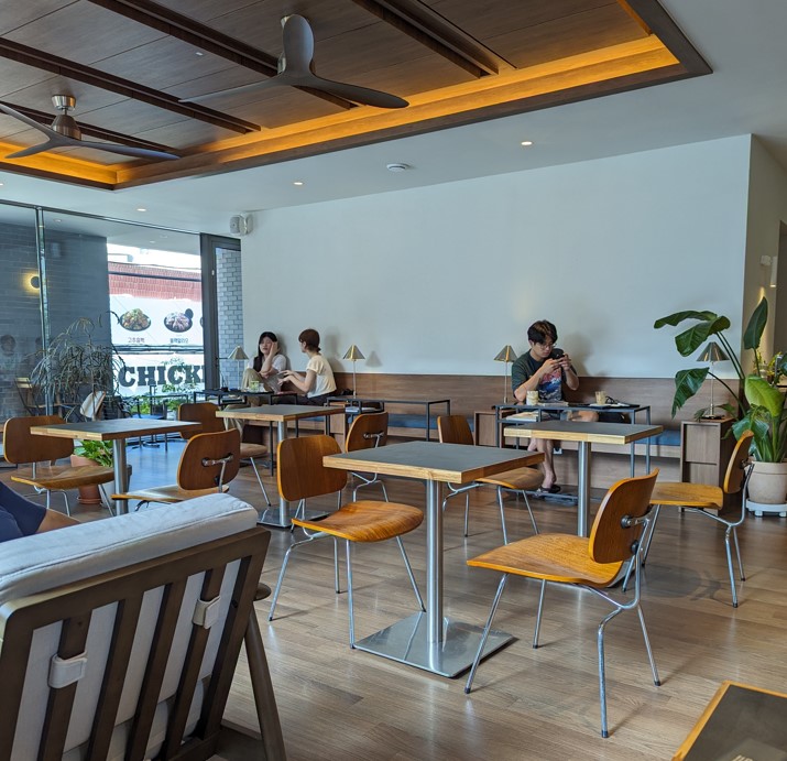 한양왕순대돼지국밥 for lunch, then Good ol' days cafe for work - TCB Atlas